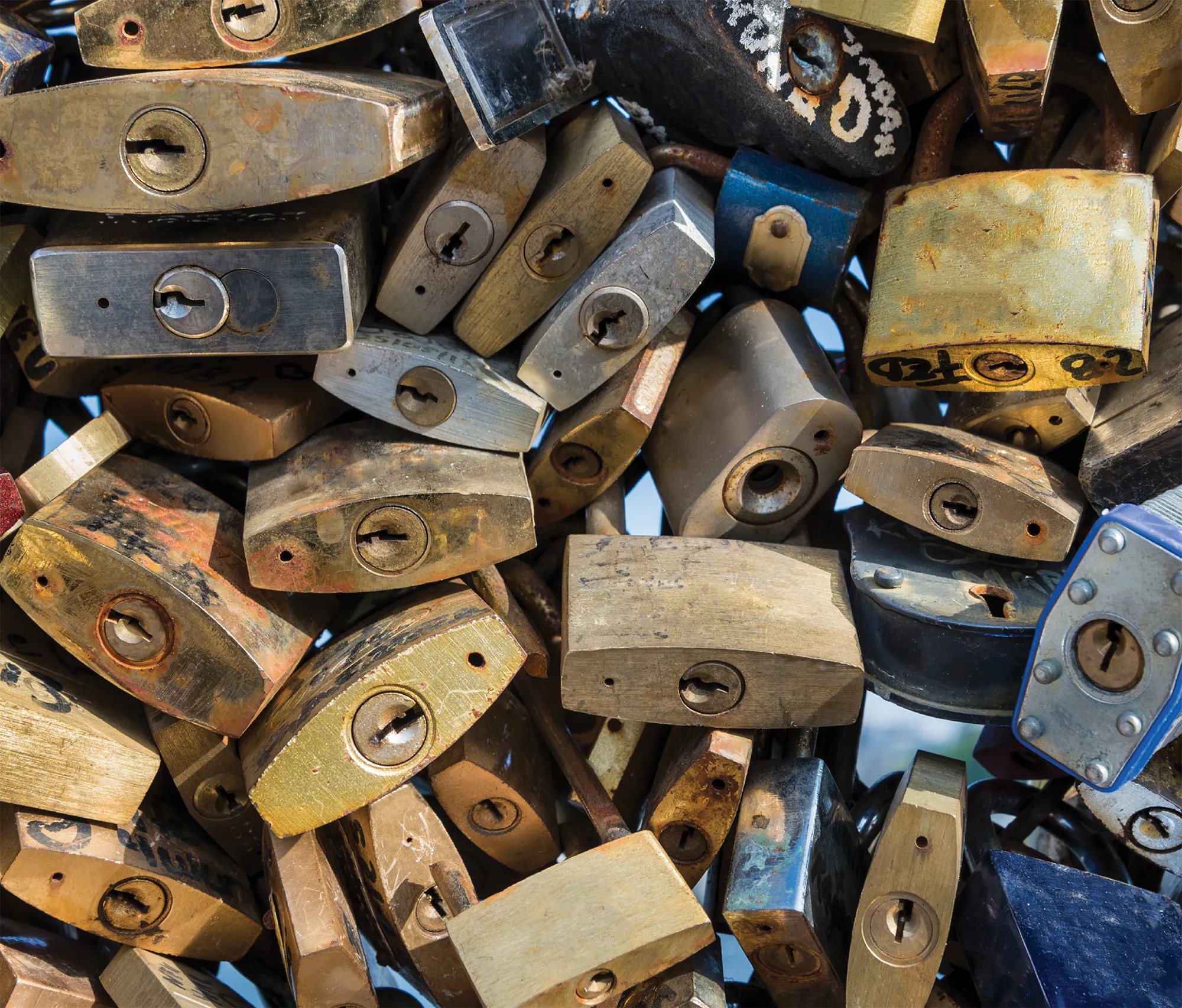 Janus – Noke – Enhanced Ad